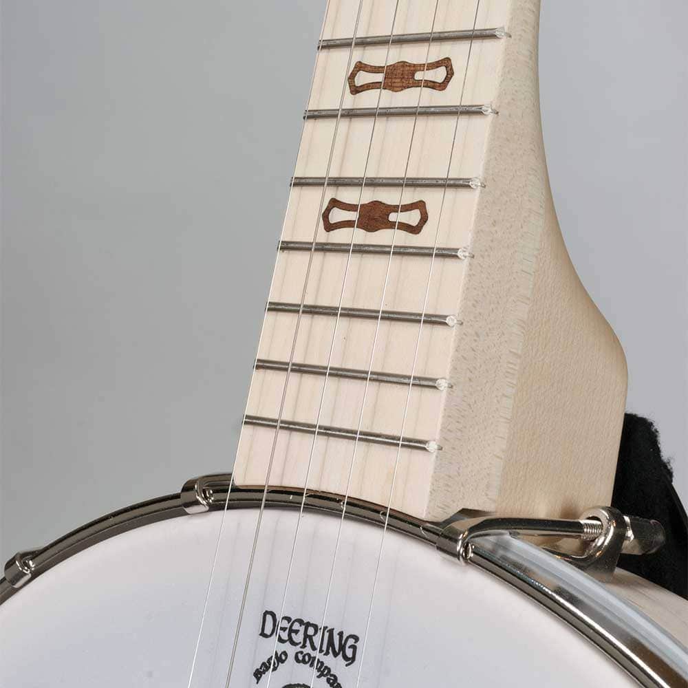 Deering Goodtime Banjo Beginner Package - Banjo Studio