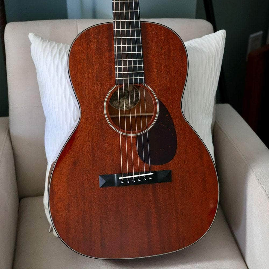 Collings 001MH Mahogany Guitar – Banjo Studio