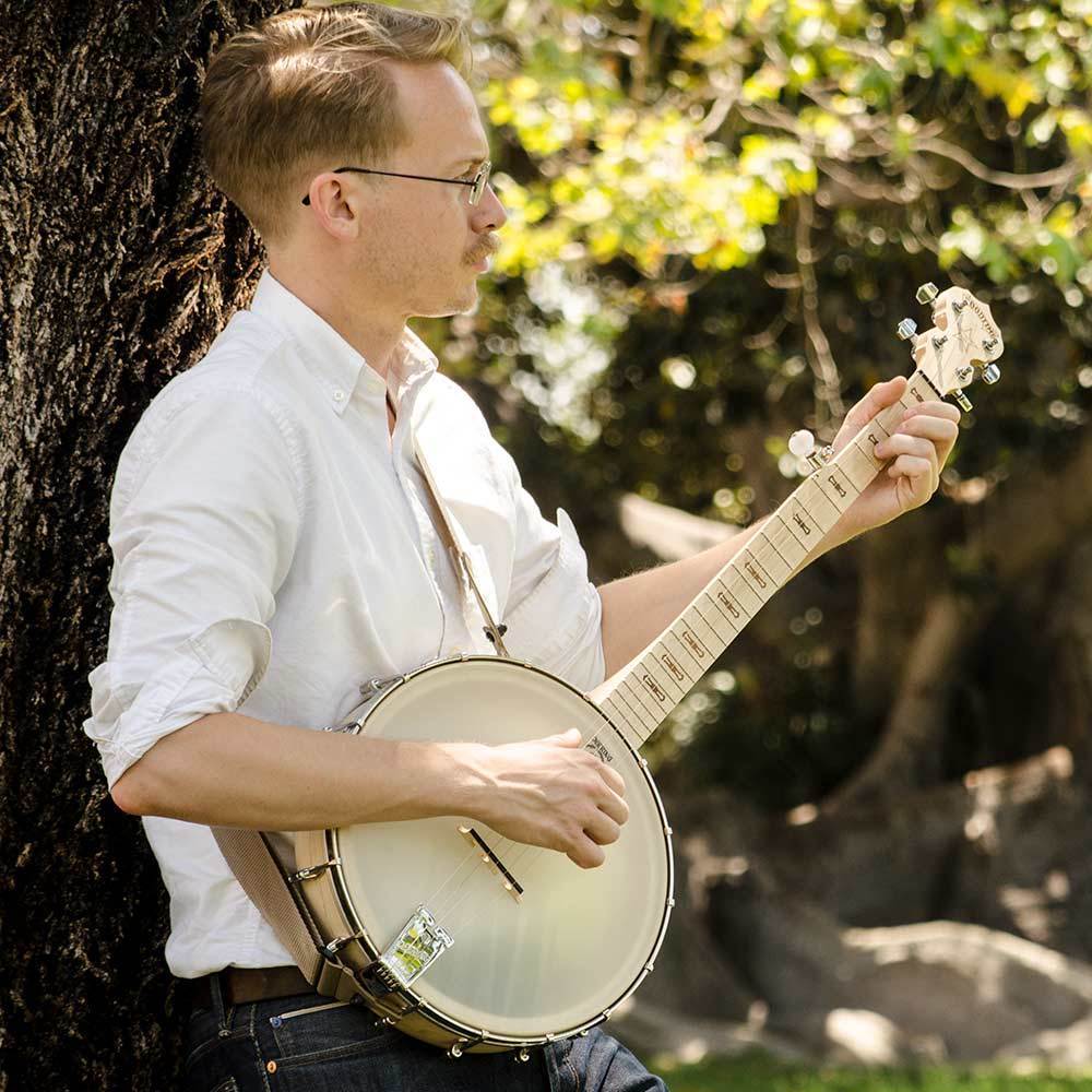 Deering Goodtime Old Time Banjo Beginner Package - Banjo Studio