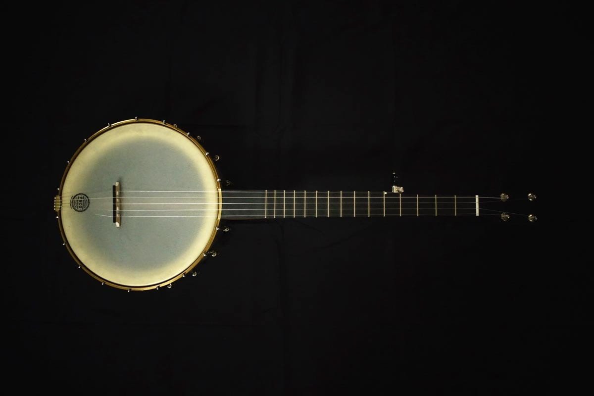 Pisgah Walnut Rambler Dobson A-Scale Banjo – Banjo Studio